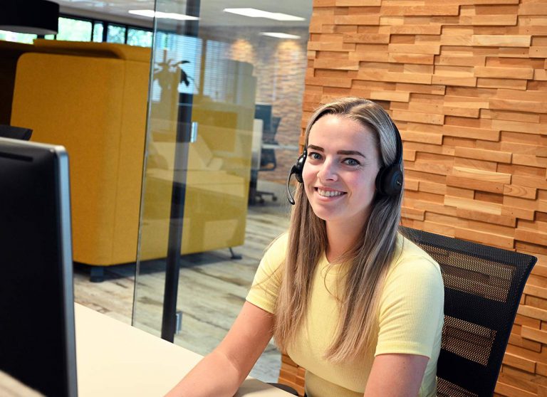 Customer Service - Working at Hallmark